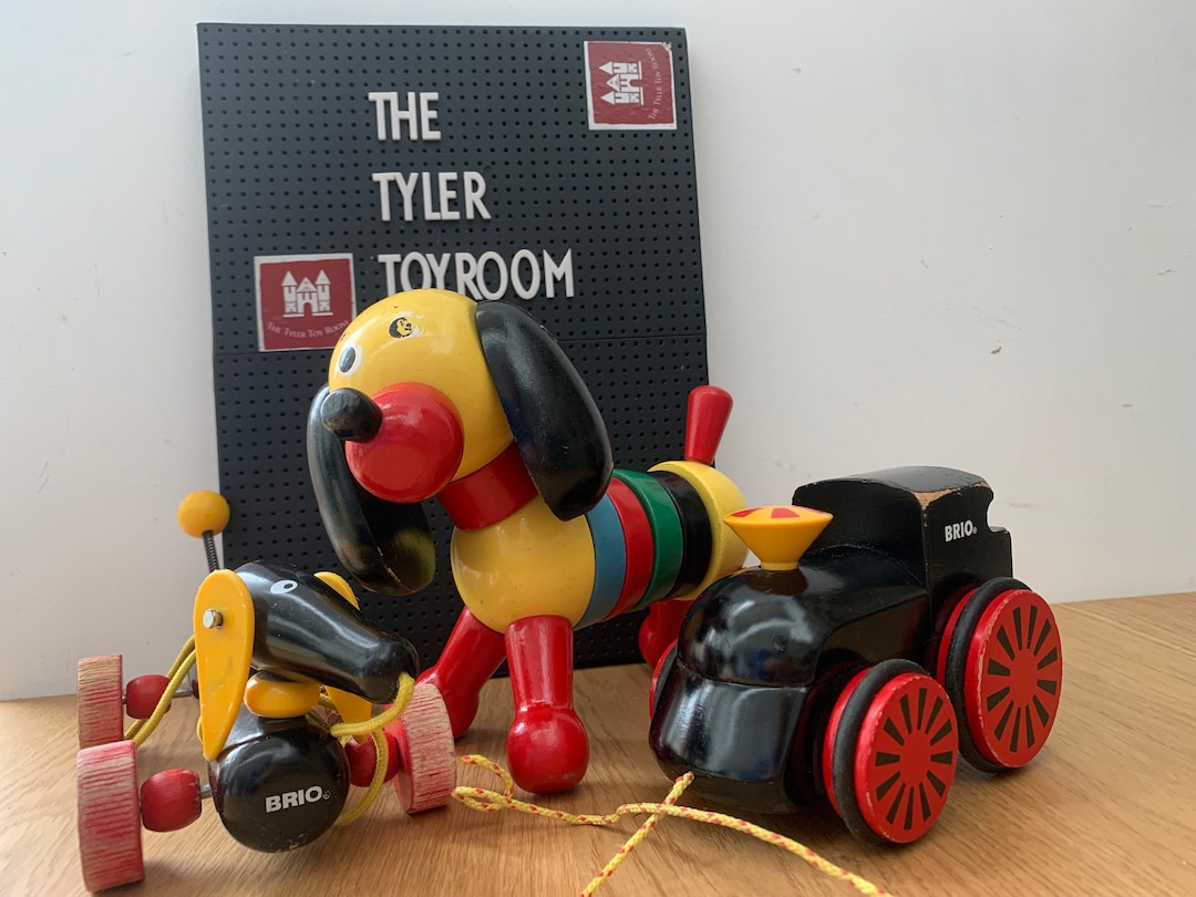 Brio Wooden Pull-along Push-along / Puck Dog Stacking Toy / Dachshund ...