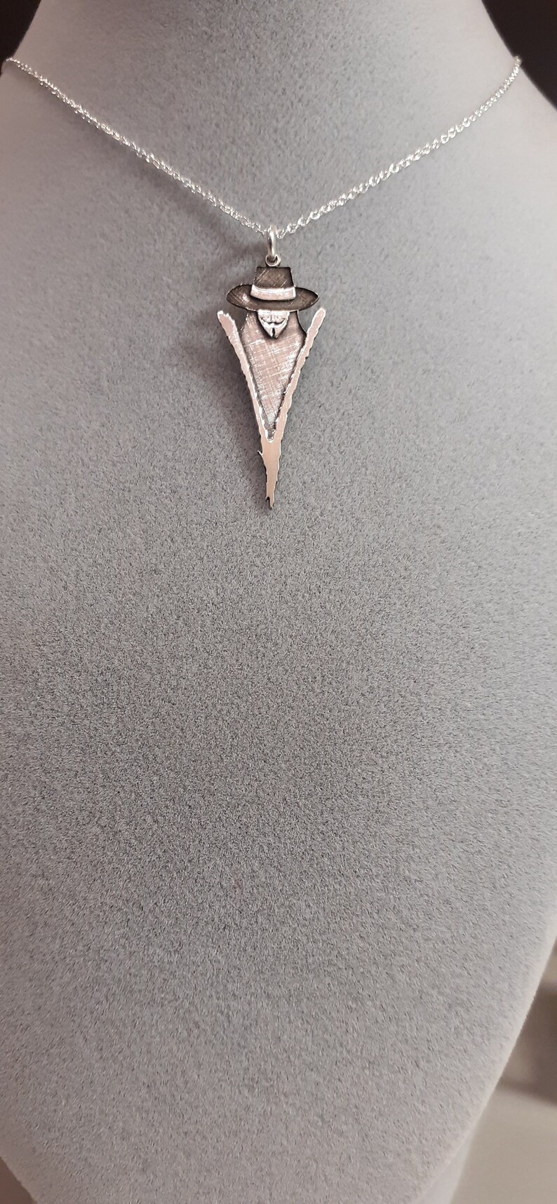 V for Vendetta Anonymous Silver Pendant Necklace - Etsy