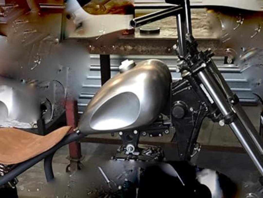 Dished Wassell Motorcycle Gas Tank Mid Mount Tunnel 2.03 Gallon Peanut ...