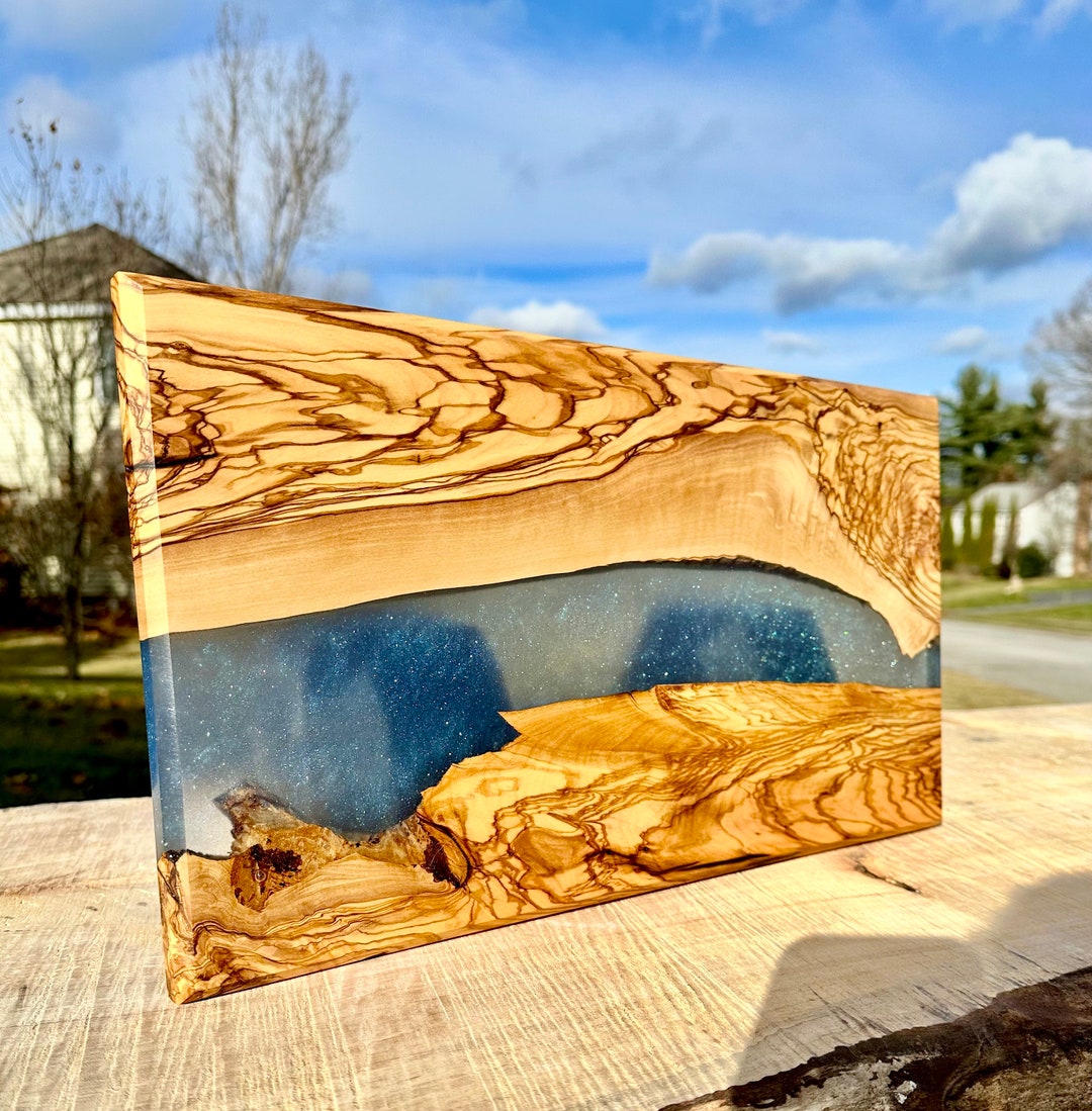 Olive Wood and Epoxy Charcuterie Board - Etsy