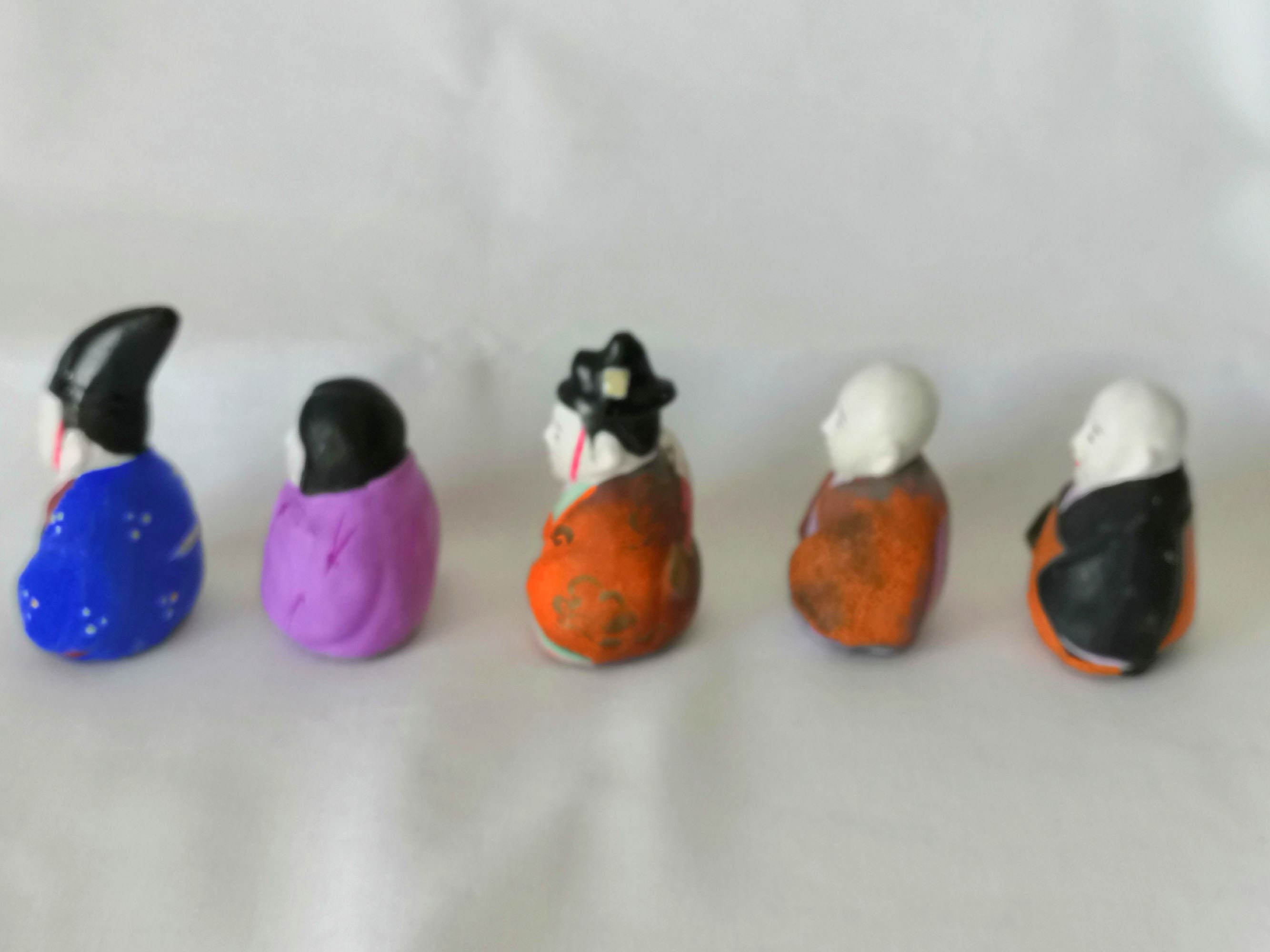 Vintage Set of 5 Japanese Figures Mini Dolls Ceramic With Ancient ...