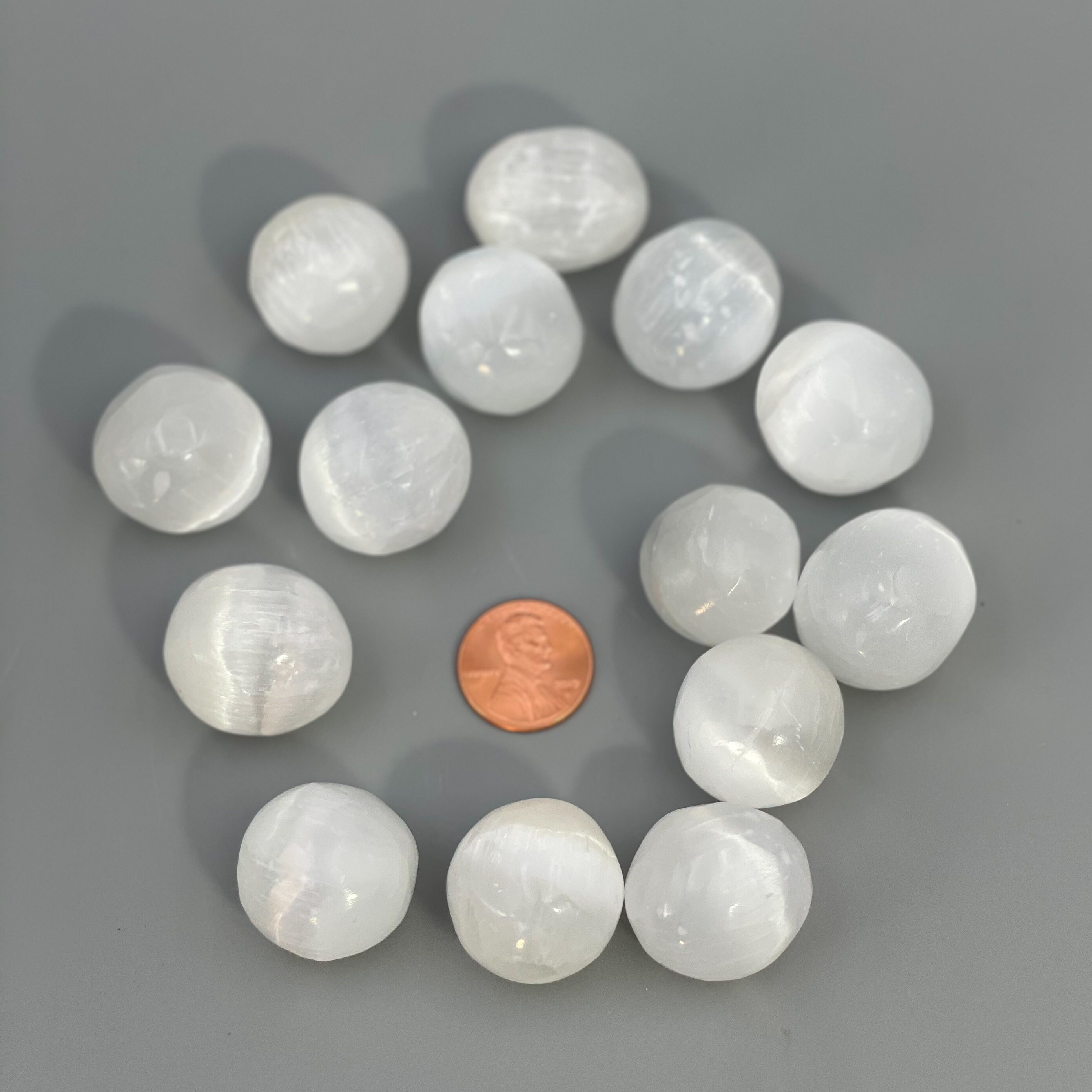 Selenite Tumbled Stone Polished Selenite Crystal 1 Per Order - Etsy.de