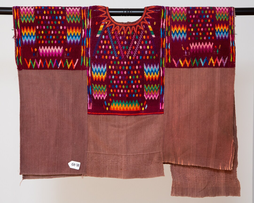 GH-78 Chichicastenango Traditional Huipil - Etsy