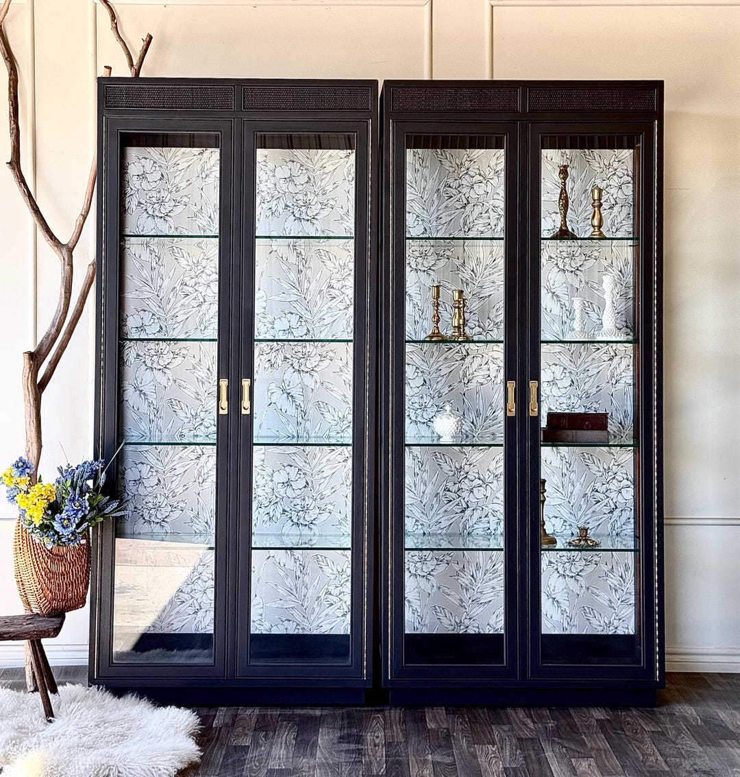 MCM Display Cabinet | China Cabinet | Henredon Glass Curio | Glass ...