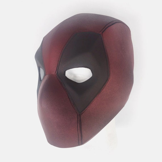 Deadpool Mask Pattern