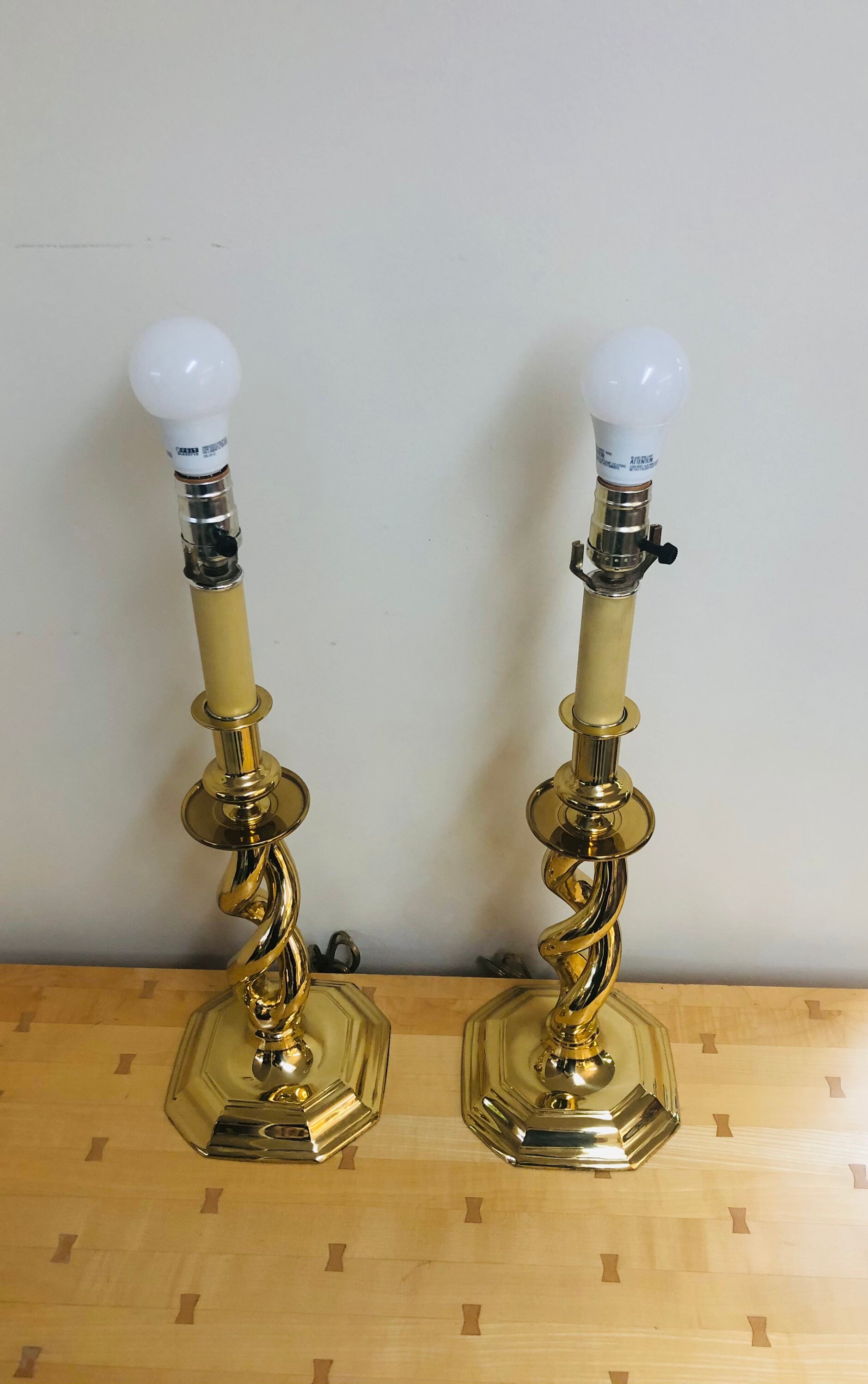 A Pair of Vintage Baldwin Twist Brass Lamps - Etsy