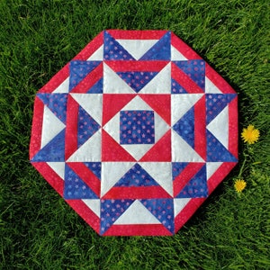Quilted Octagon Table Topper PDF Quilt Pattern - Etsy