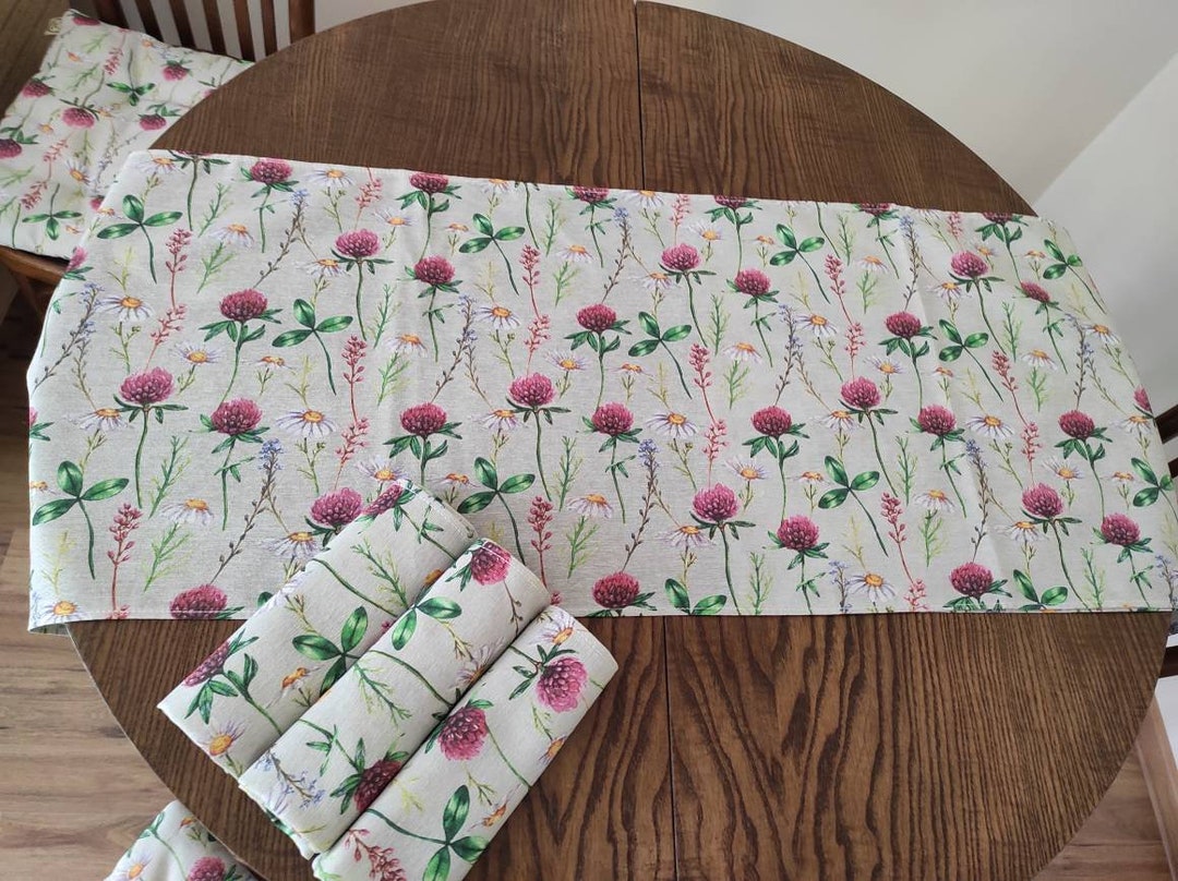 Wildflowers Table Runner, Herbs Pattern, Camomile and Clover Table ...