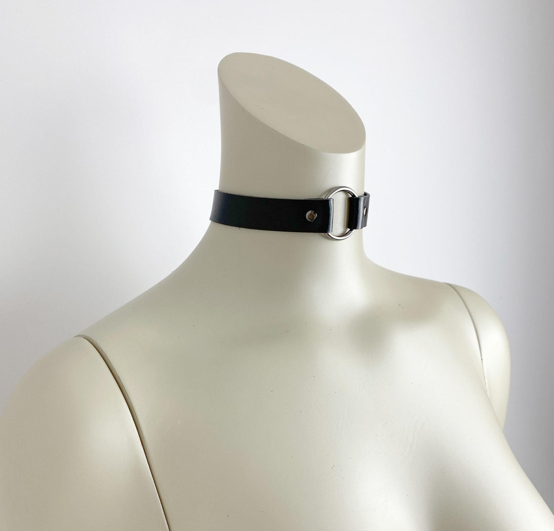 Black Custom Leather Choker, Choker With O-ring, O Ring Collar Necklace ...