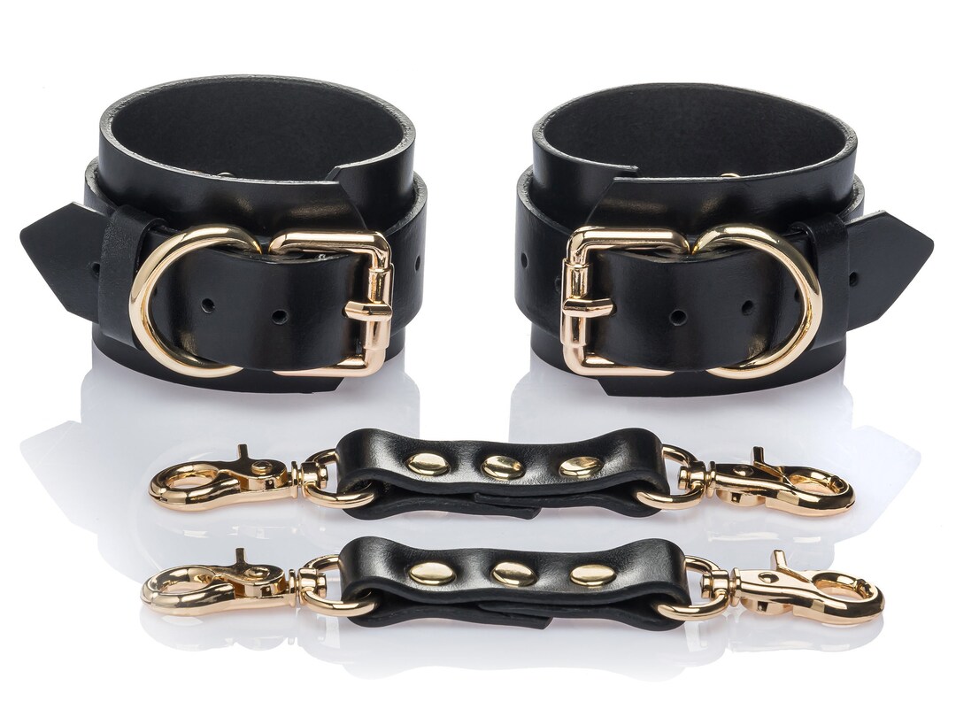 Manette in pelle nera manette Bondage braccialetti in pelle - Etsy Italia