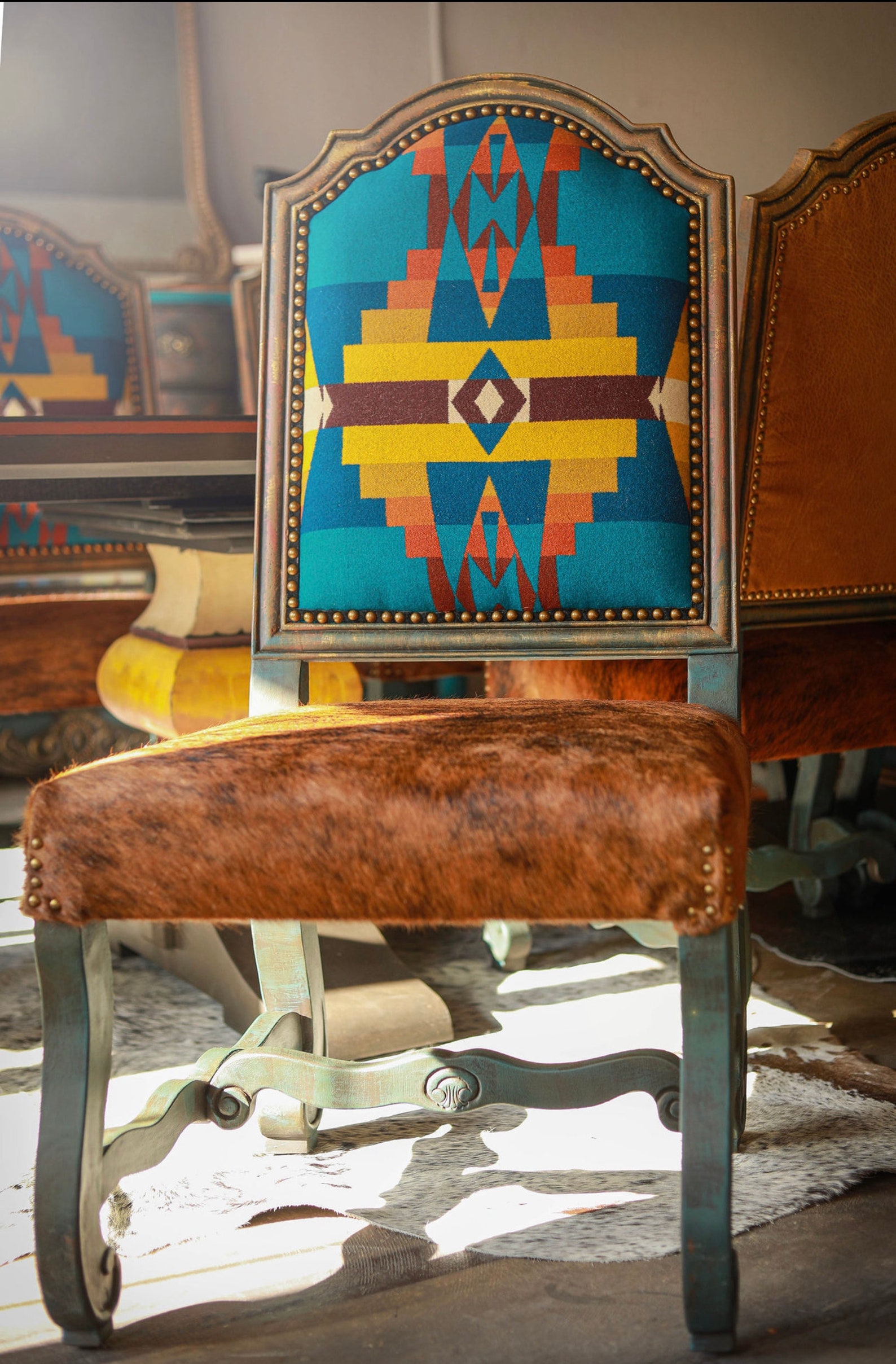 SOLD!! Living Boldly Dining Room Set Western Furniture Pendleton ...