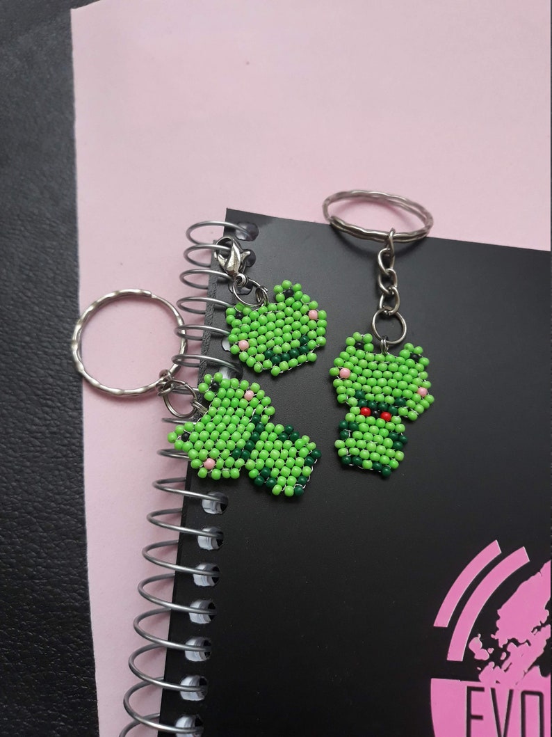 Beaded Frog Family Keychain Set, Handmade Glass Bead Charms - Etsy