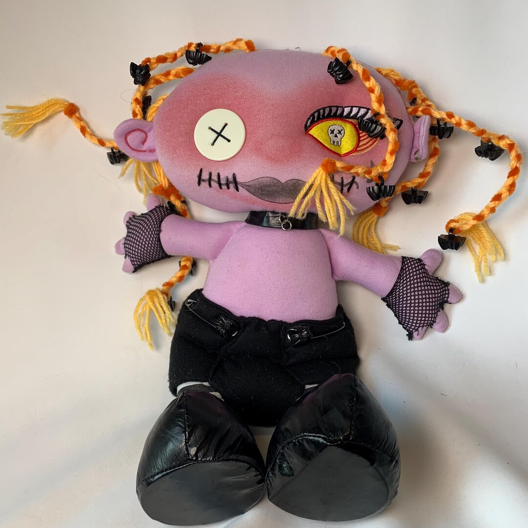 Vintage Kindergoth Arania Punk Doll 15” - Etsy