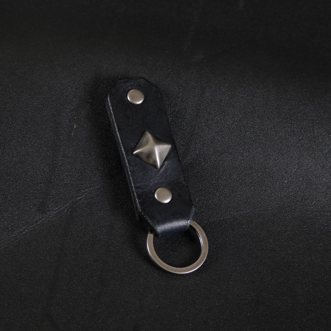Studded Leather Keychain. Key Holder. Pyramid. BLACK & Nickel - Etsy