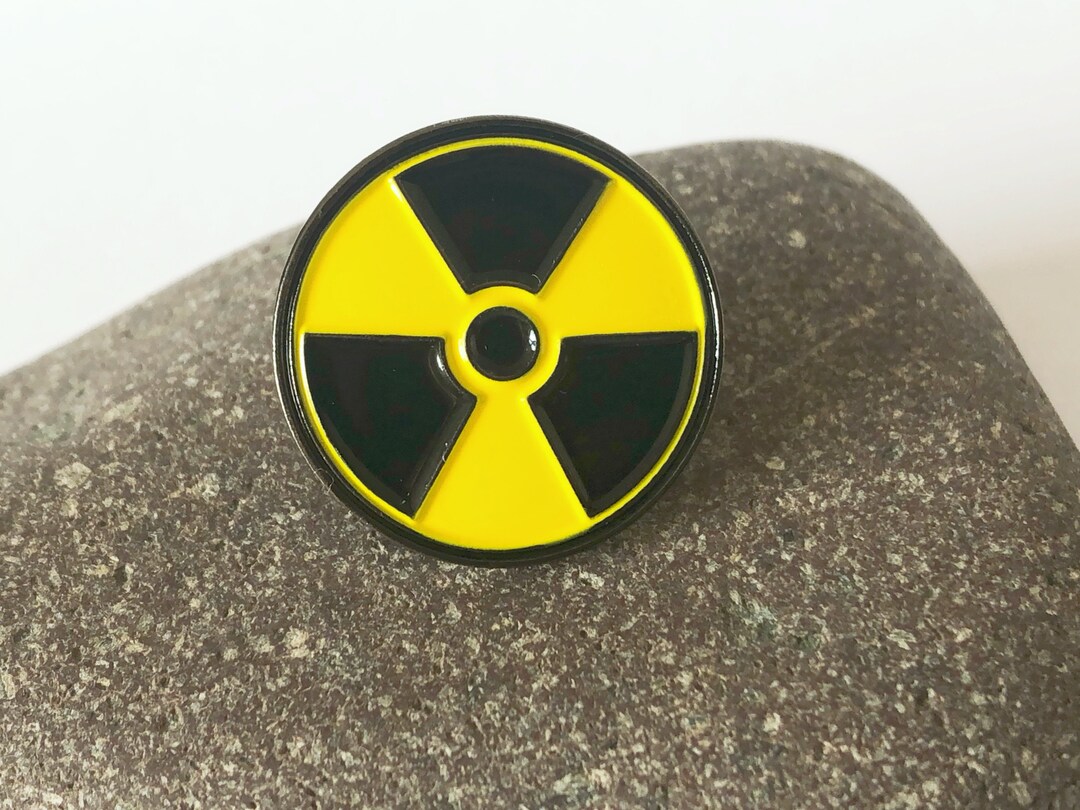RADIOACTIVE Pin Toxic Danger Radiation Symbol Enamel Lapel Metal Pin ...