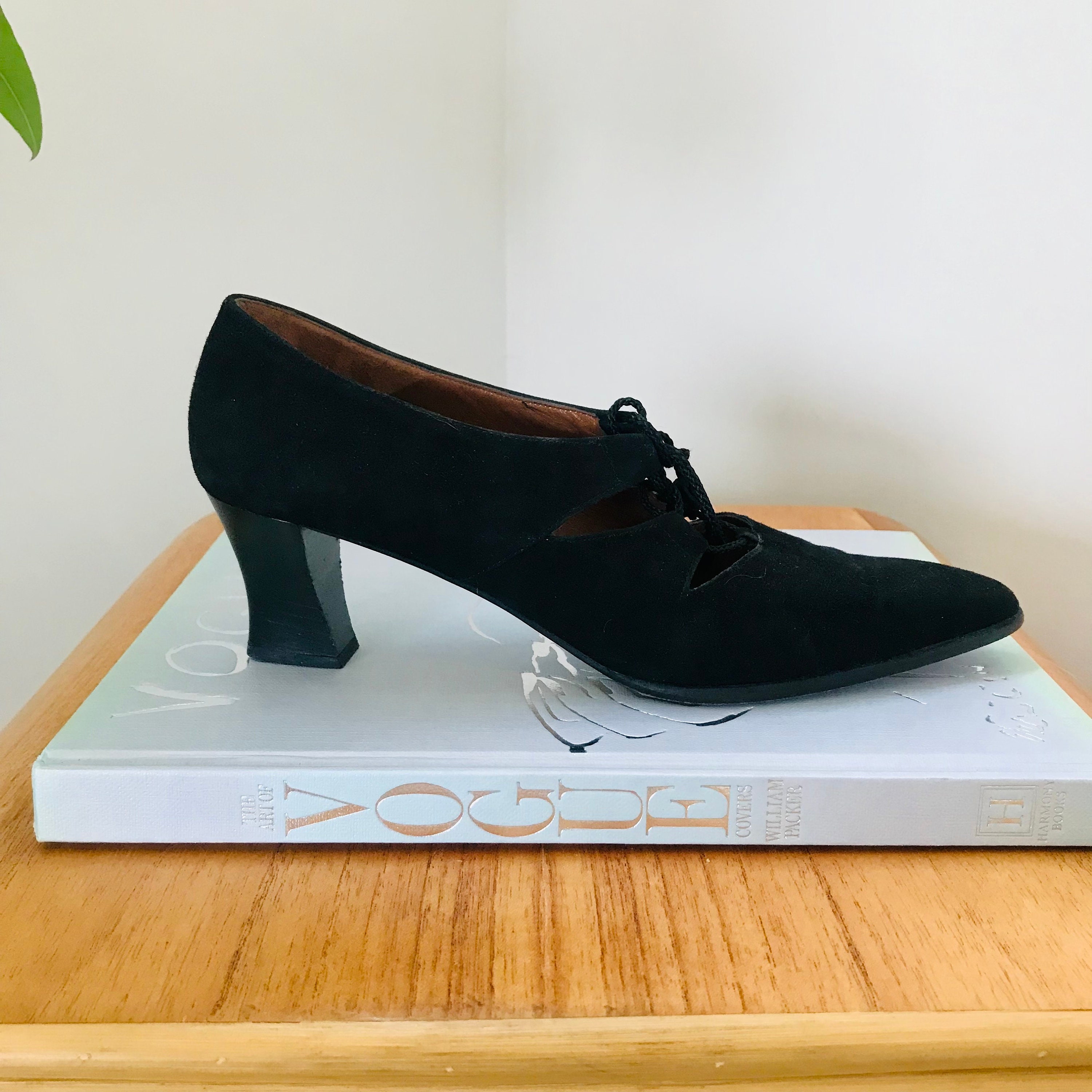 Linda Allard Ellen Tracy Black Suede Mary Jane Heels With Front Lace ...