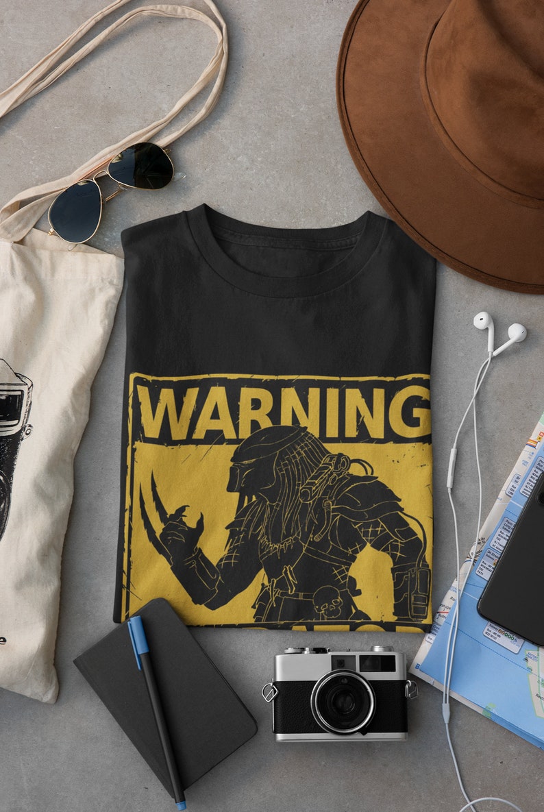 Predator Warning Sign Movie Shirt 1987 Movie Black T-shirt - Etsy