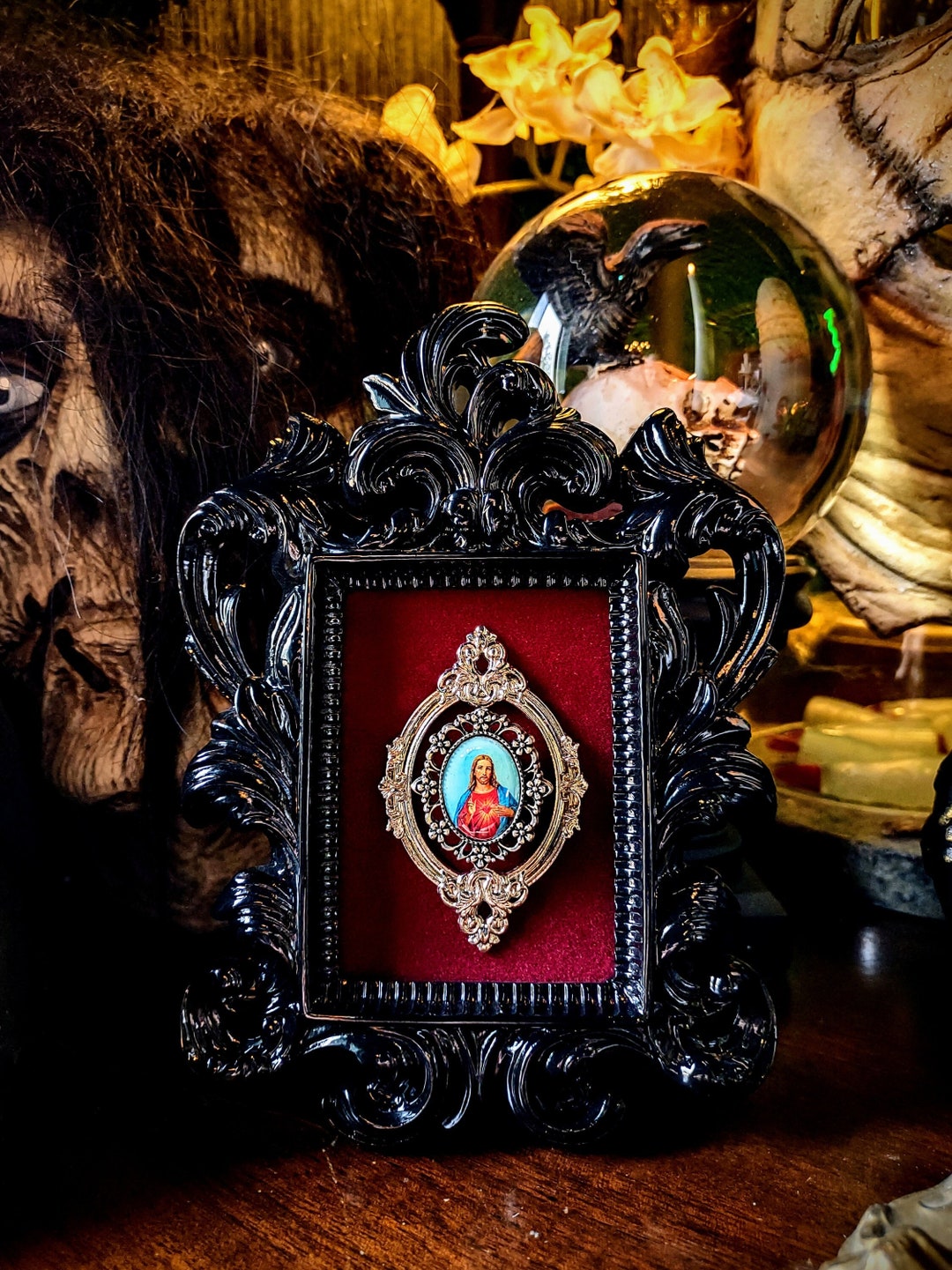 Jesus Sacred Heart in Ornate Frame, Macabre, Catholic Religion ...