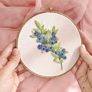 Wild Blueberries Embroidery Pattern: Beginner DIY (PDF Pattern) - Etsy