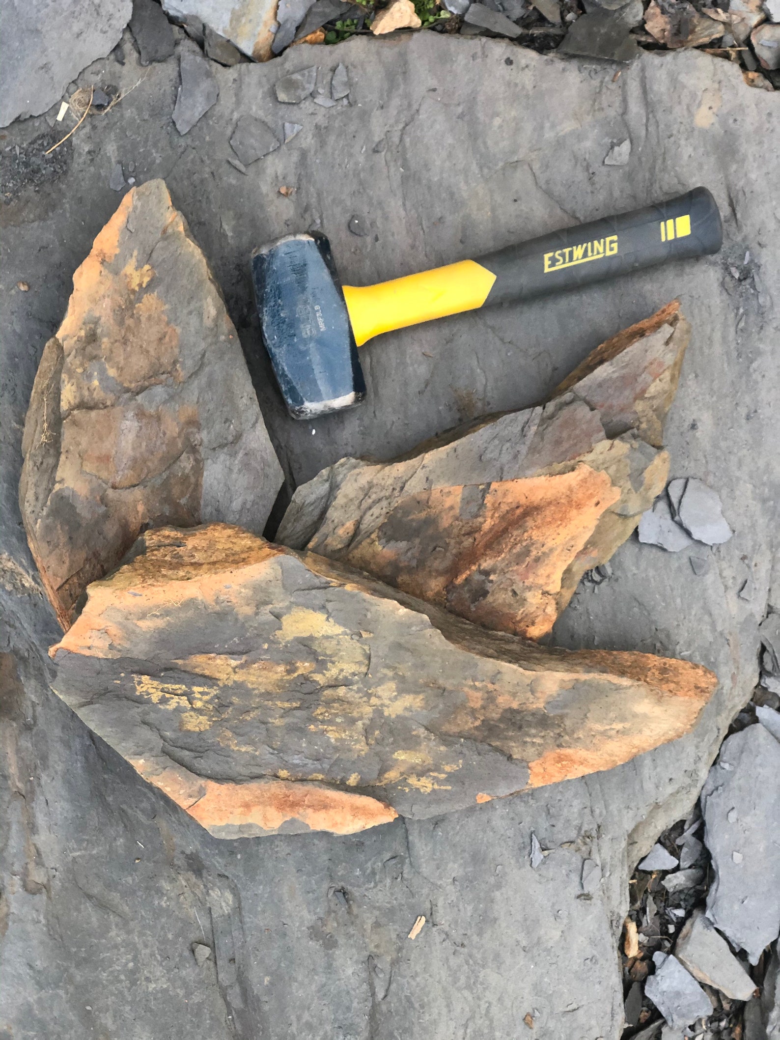 Large Box. 10lbs. Rust Colored Slate Stone for Mosaic or - Etsy