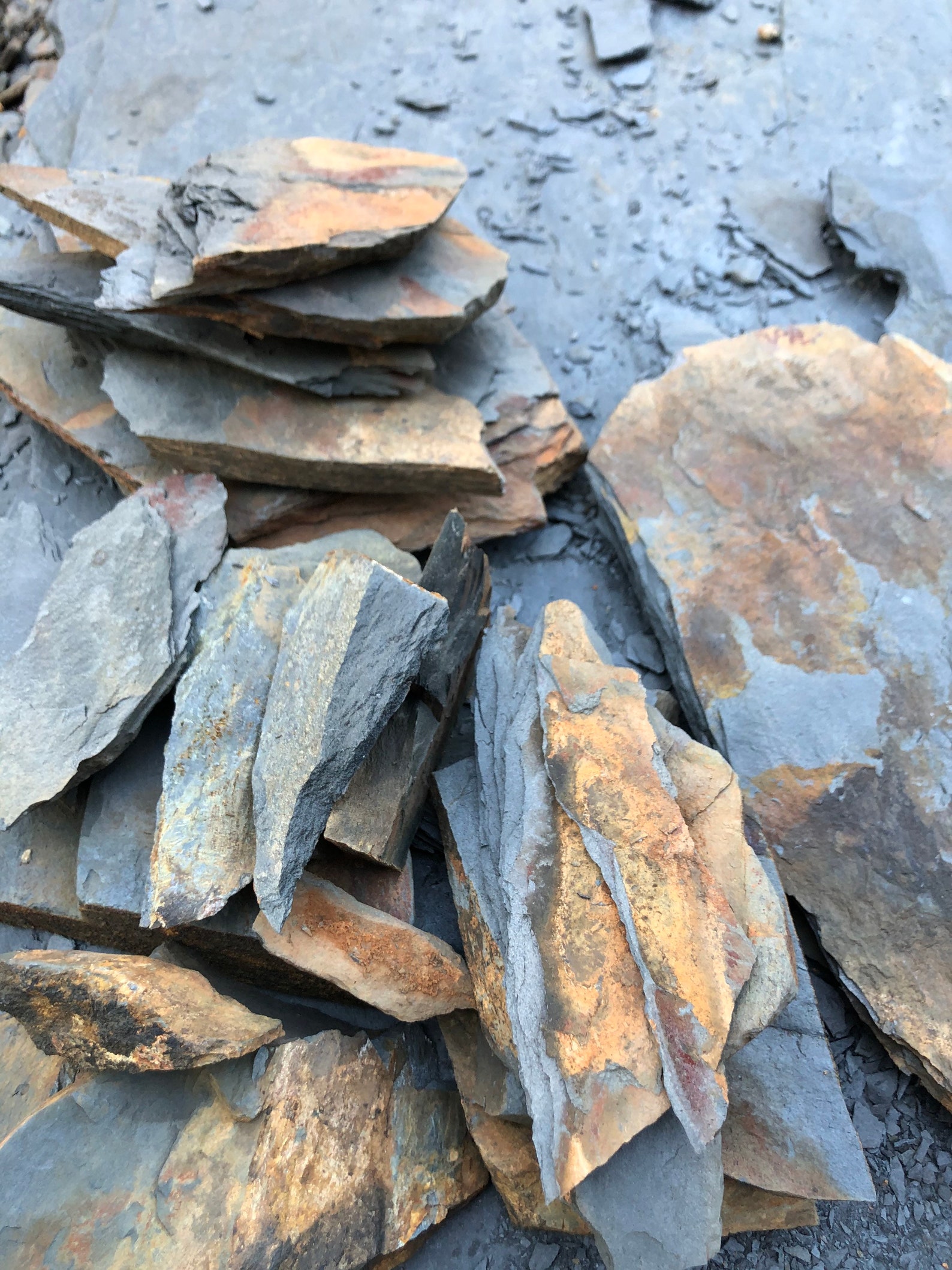 Large Box. 10lbs. Rust Colored Slate Stone for Mosaic or - Etsy