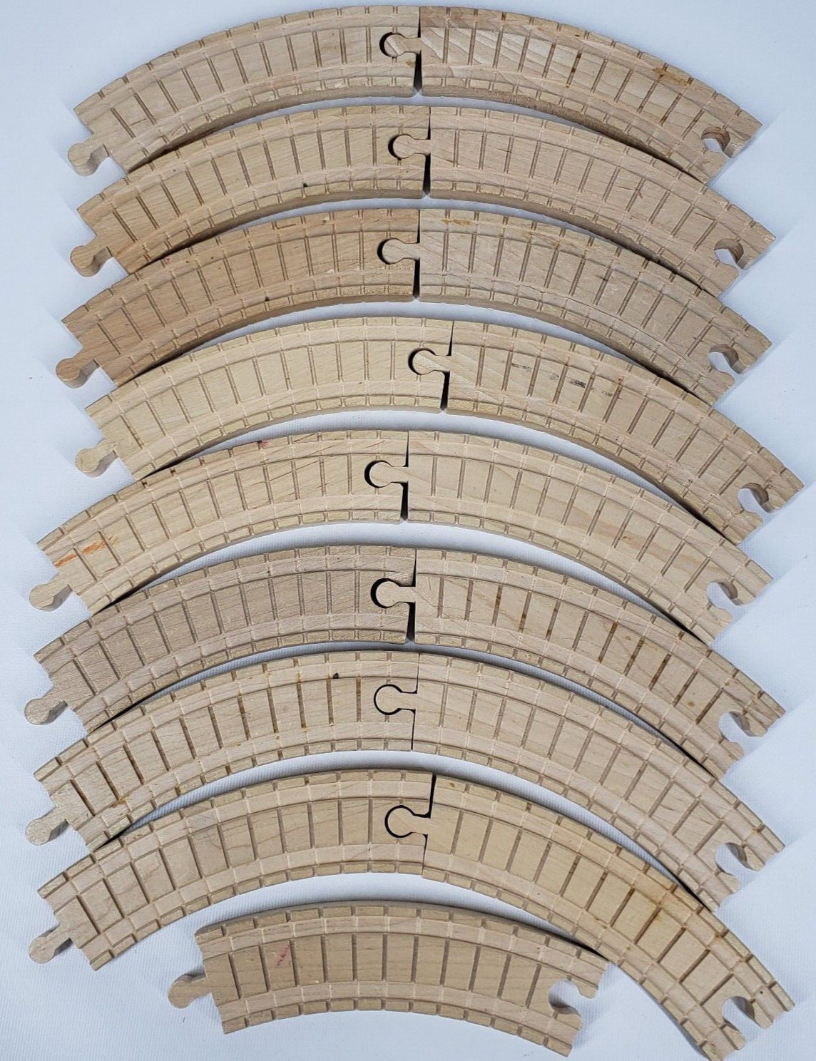 Thomas and Friends Curved Wooden Track 6 Inch 17 Pieces Thomas Tank ...