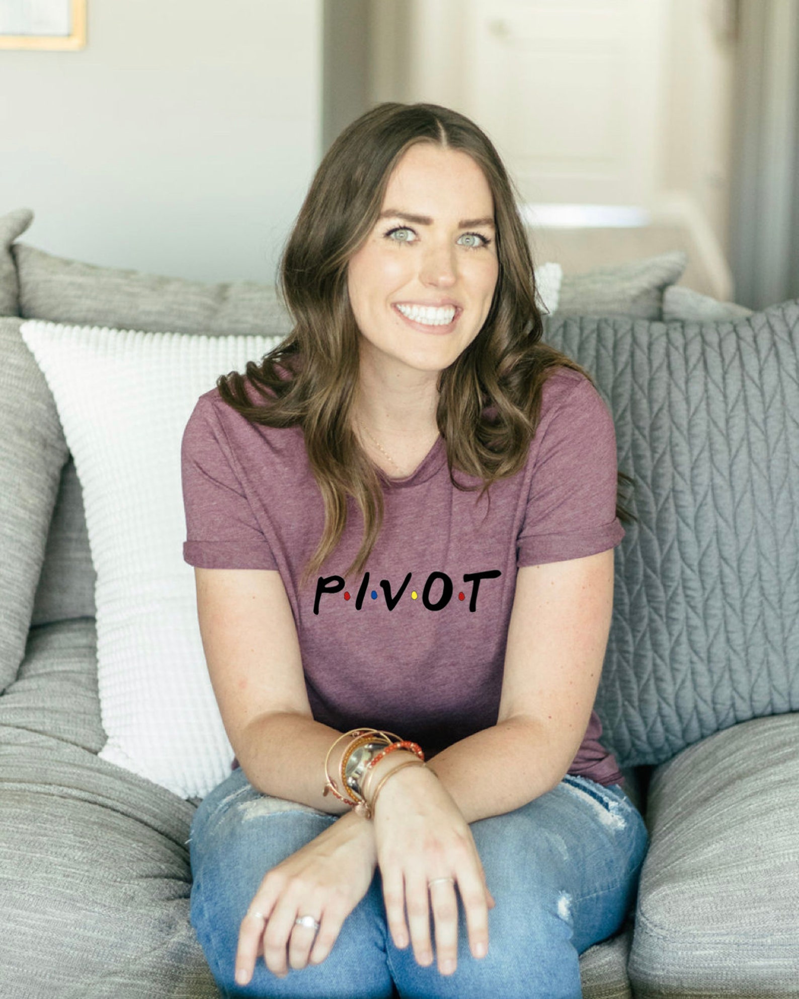 Pivot - Friends Theme Shirt - Pivot Pivot Pivot - the One Where - I'll ...