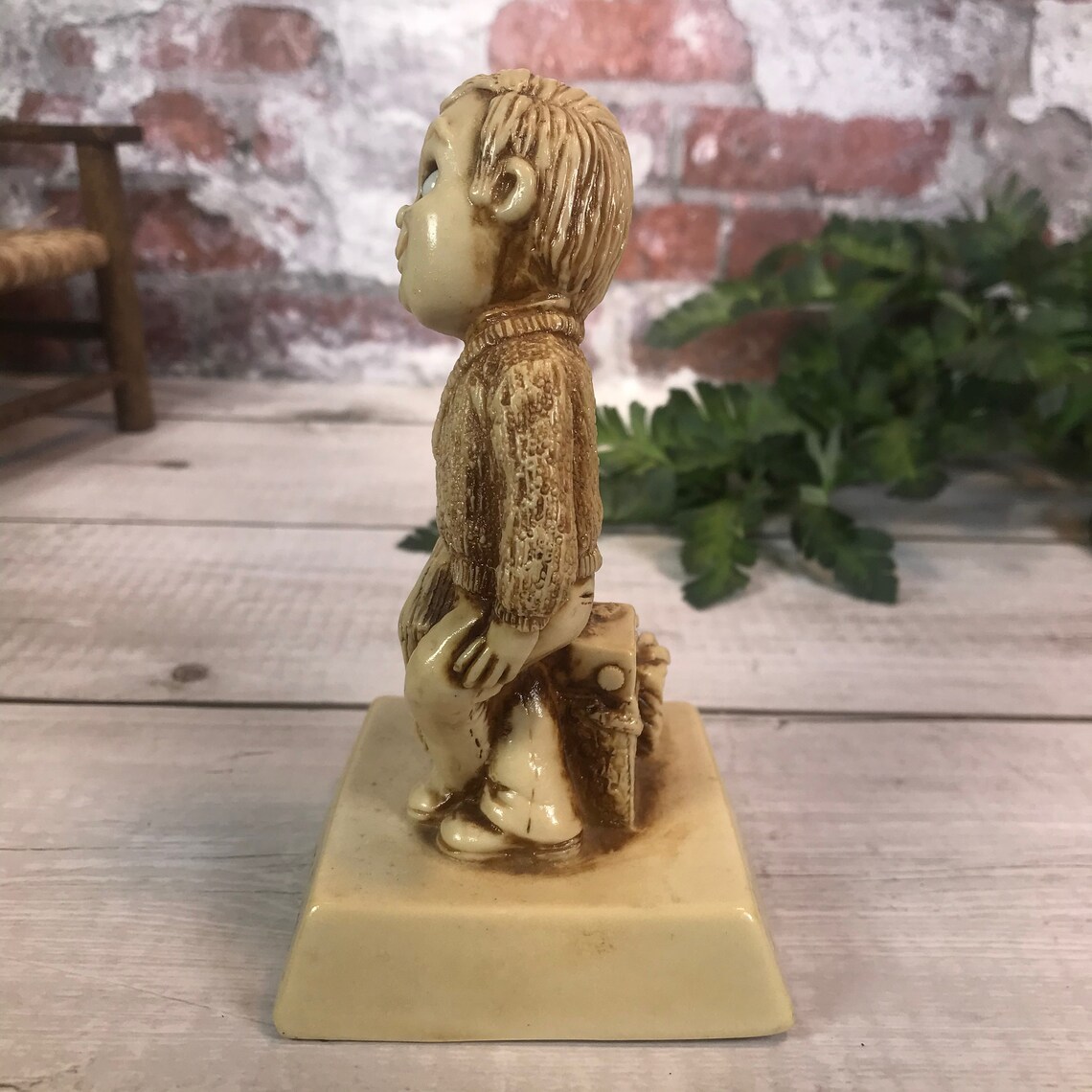Russ Berrie Figurine W R Berrie Co's Vintage 1976 Figurine 'world's ...