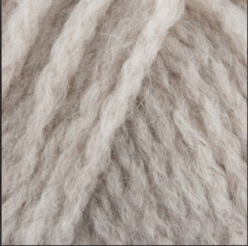 Beige Chunky Yarn Knitting Yarn Bulky Wool Yarn for | Etsy