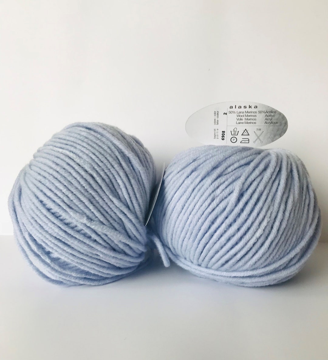 Chunky Sky Blue Merino Wool Yarn: Soft, Itch-free, 3.5 Oz - Etsy