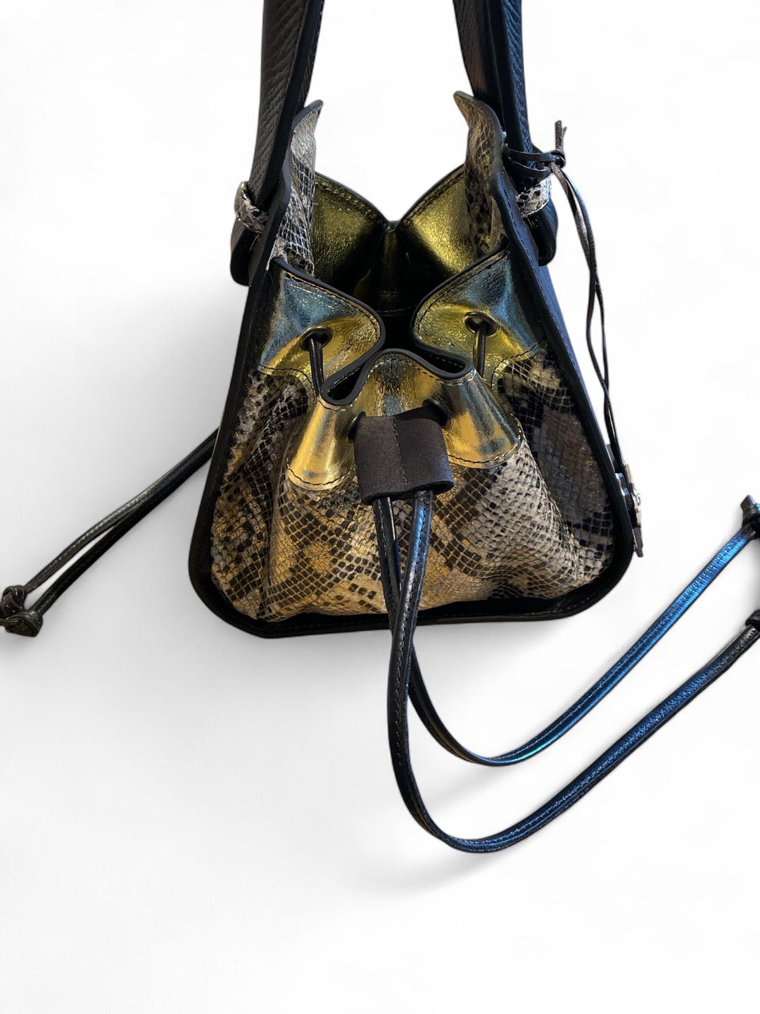 Unique Compact Fully Lined Leather Hammock Style Bags. - Etsy
