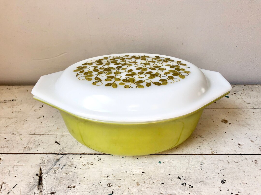 Vintage Pyrex Verde Olive Casserole Dish; 1.5 Quart, Number 043 - Etsy