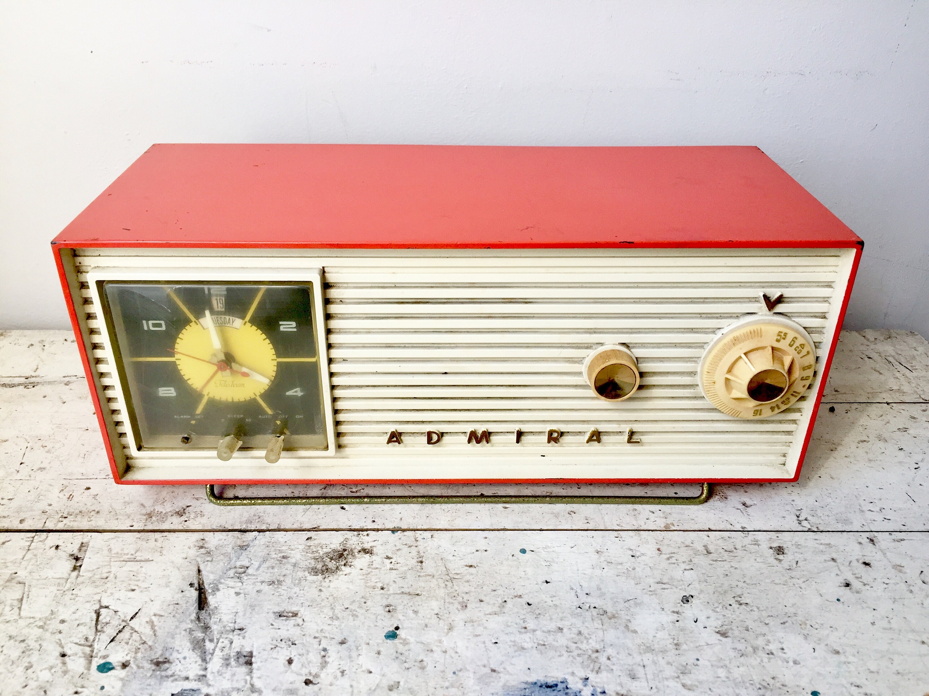 Admiral Bakelite Radio for sale | Only 2 left at -75%