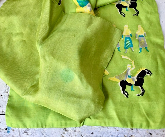 Vintage silk scarf with warrior pattern - Gem