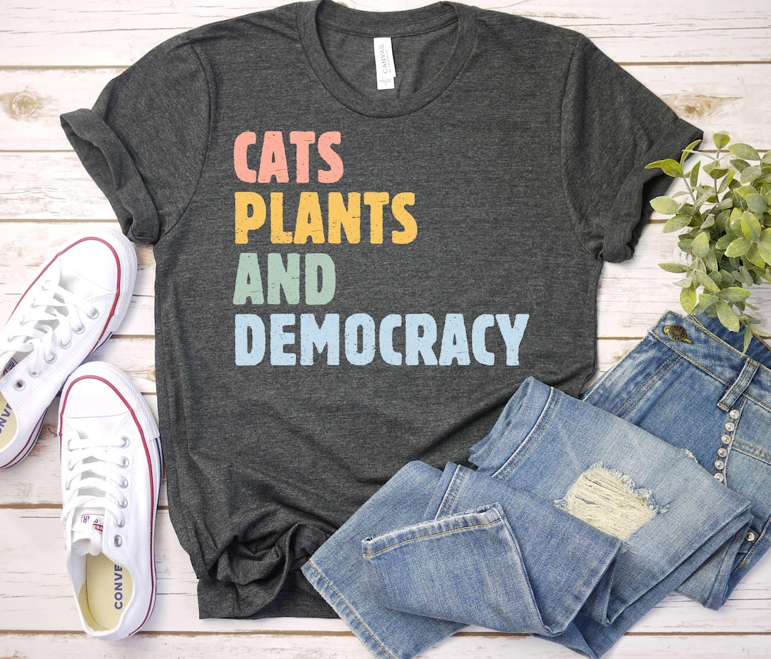 Childless Cat Lady for Kamala Harris Tshirt 2024 Election Political ...
