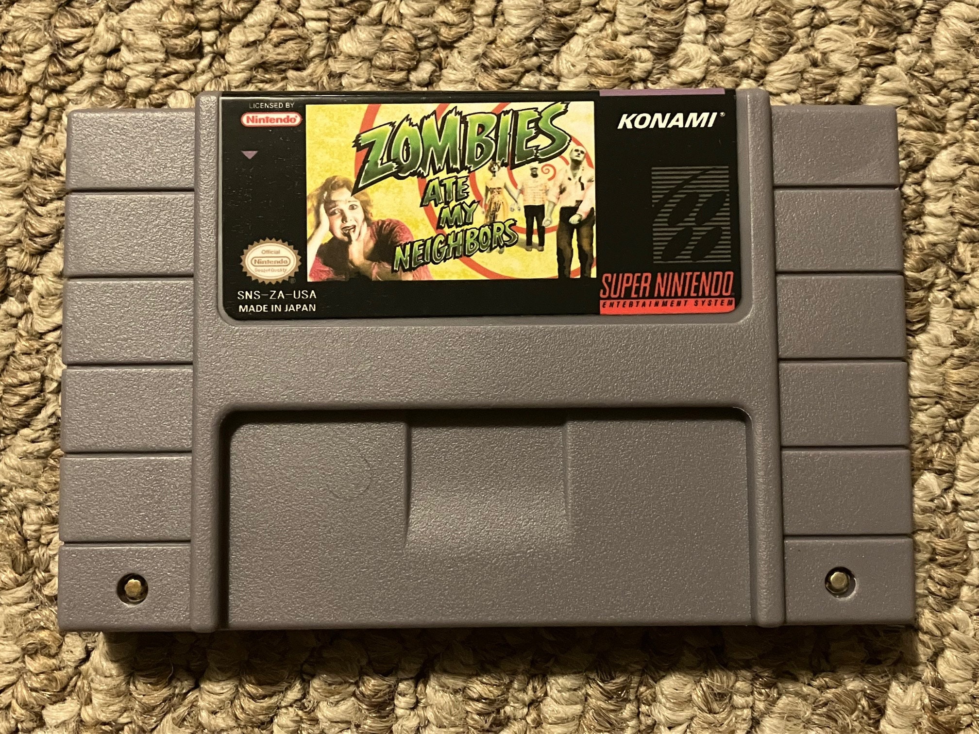Zombies Ate My Neighbors Snes