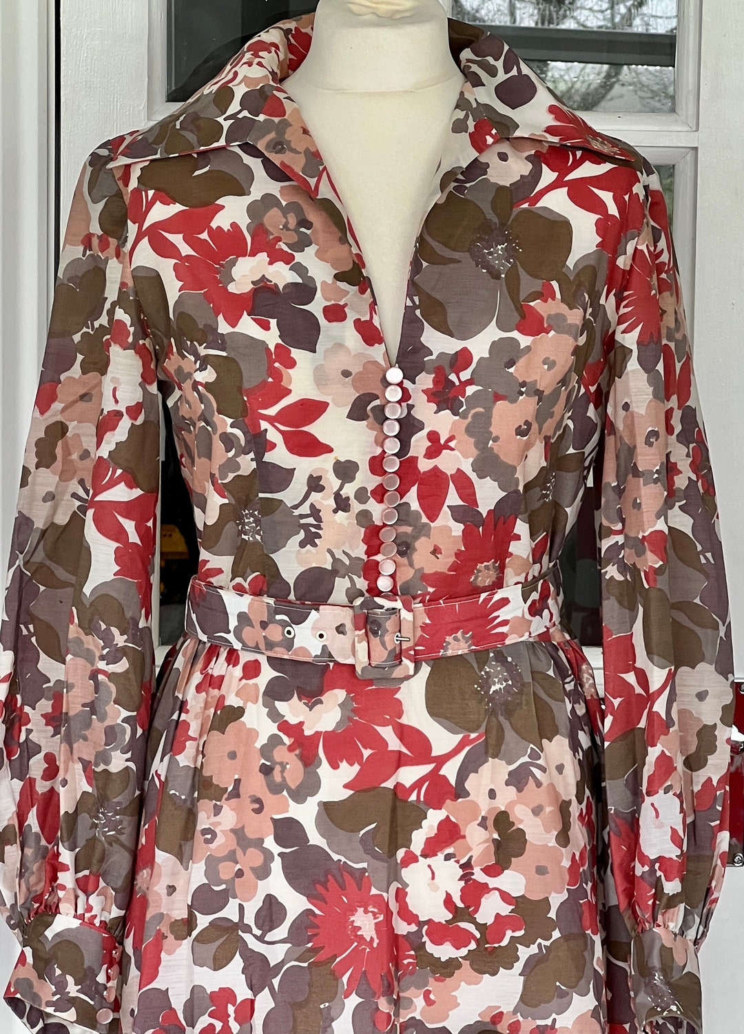 Vintage 1970s Prairie Floral Maxi Dress Wide Dagger Collar Long Sleeves ...