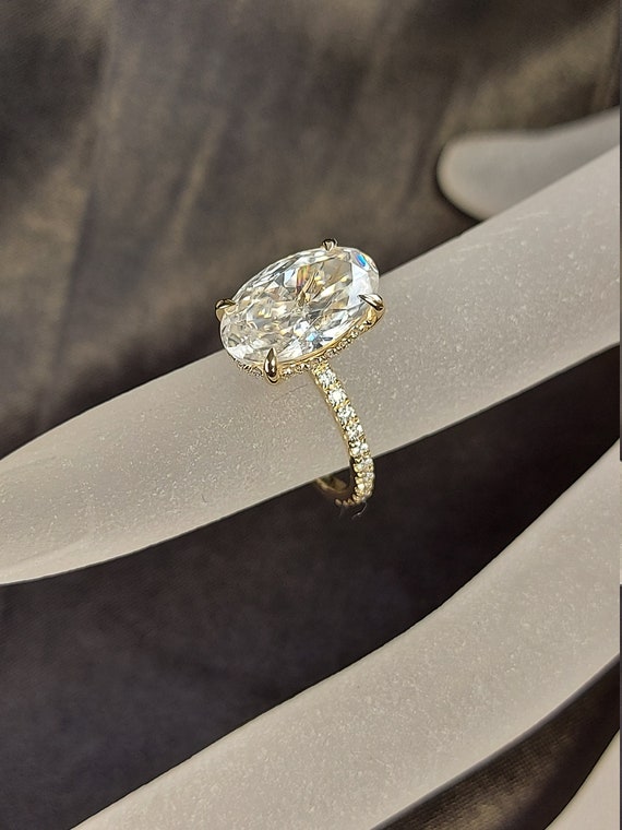 Moissanite 6 carat store