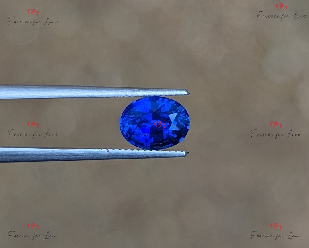Royal Blue Sapphire 1.14 Carats, Natural Ceylon Oval Shaped Loose ...