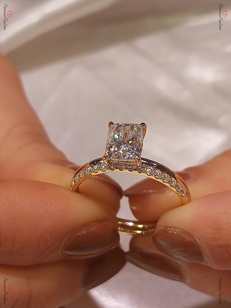 2 Ct Radiant Cut Wedding Set in White Gold , Brilliant Cut Radiant ...