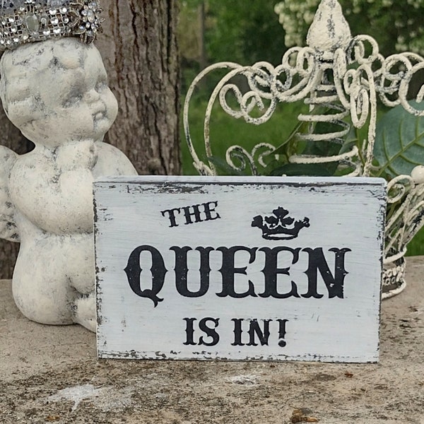 Queen Bee Sign - Etsy