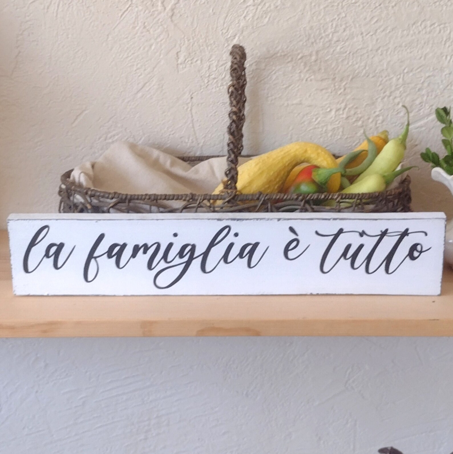 Italian Family Sign, La Famiglia E Tutto - Etsy