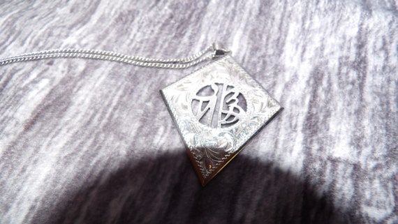 Vintage 1940s Japanese Symbol Silver/Sterling Necklace - Gem