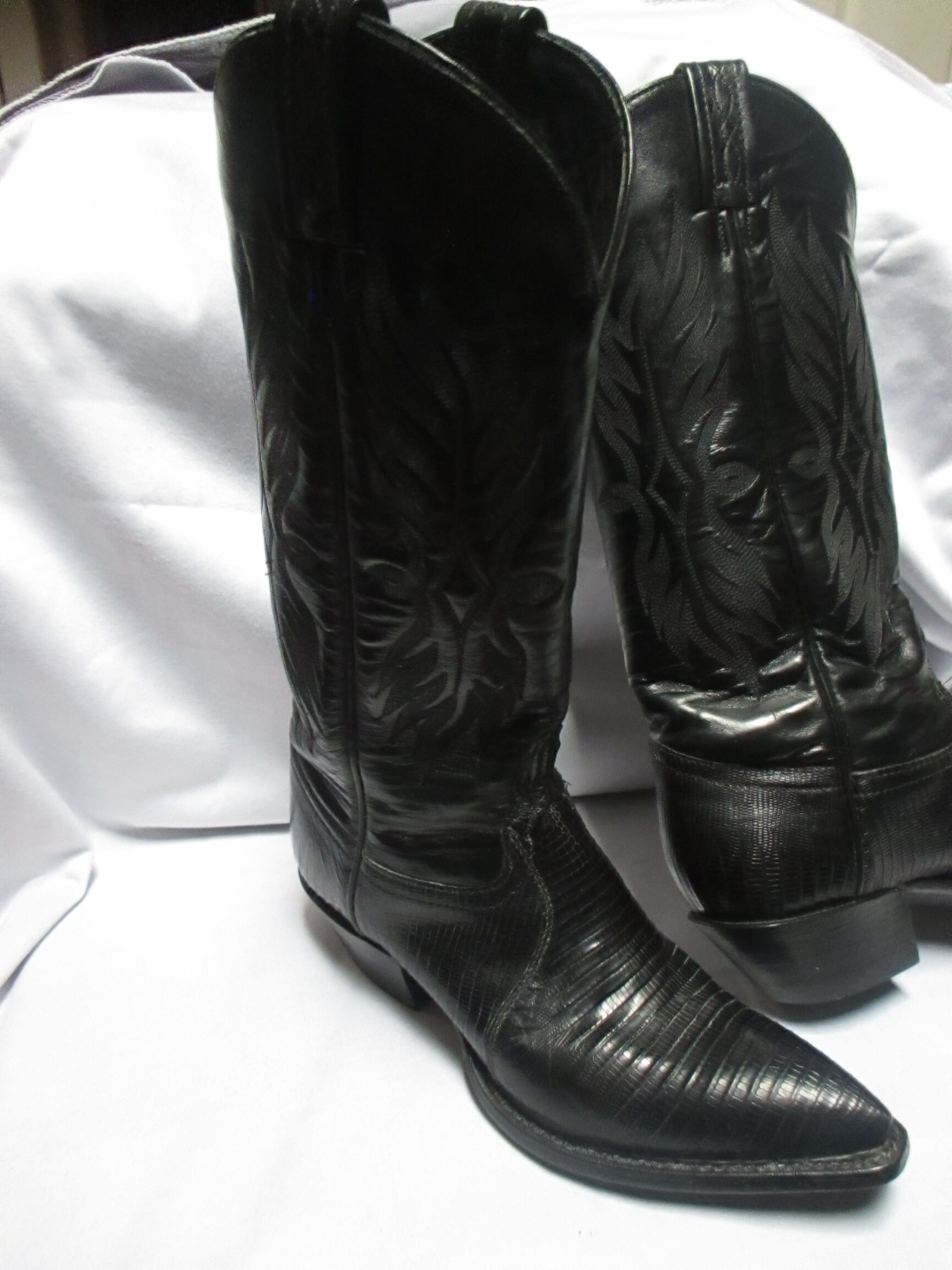Like New Snip Toe Cowgirl Tony Lama Leather Boots/black/size 5 - Etsy