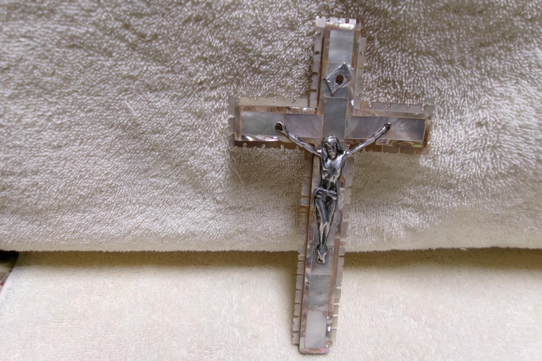 Vintage Olive Wood,mop and Silver Plate Jesus Christ 6 1/2 Cross - Etsy