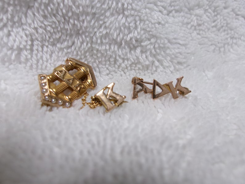 Vintage 10K Yellow Gold Alpha Delta Kappa AAK Pins/ Sorority Badge X 2 ...