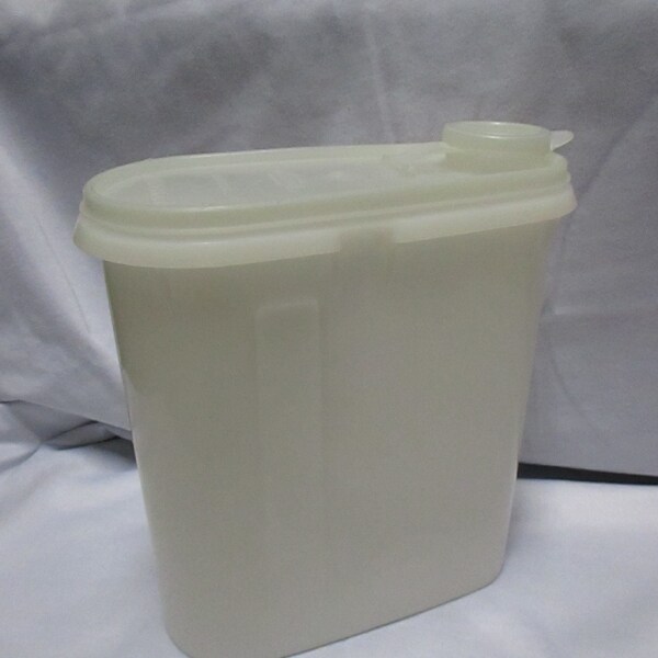 Vintage Tupperware Cereal Container - Etsy