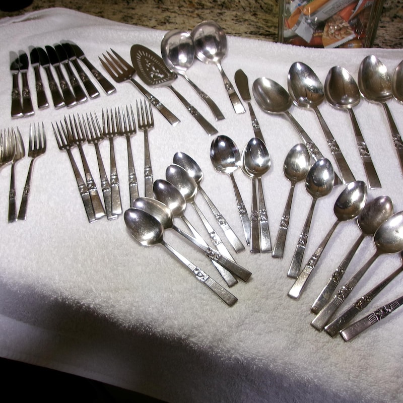 Oneida Flatware Patterns Discontinued - Etsy