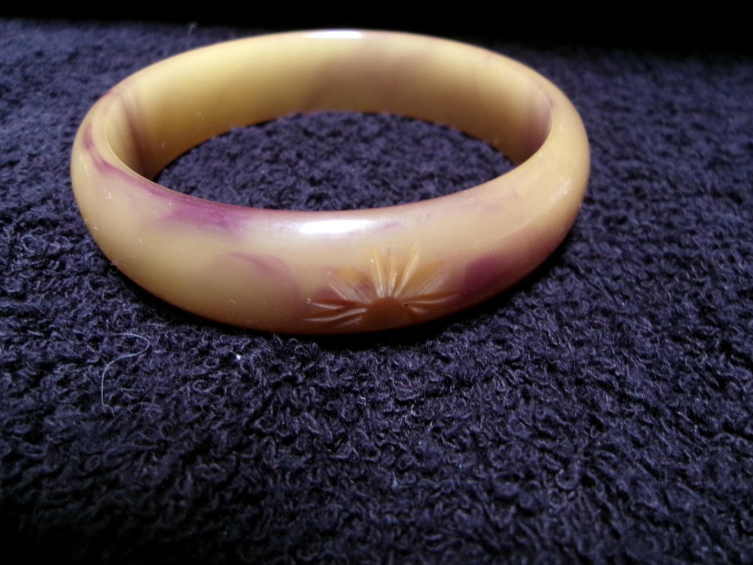 Vintage End of the Day Bakelite Bracelet/ Tan W Purple Carved Flowers ...