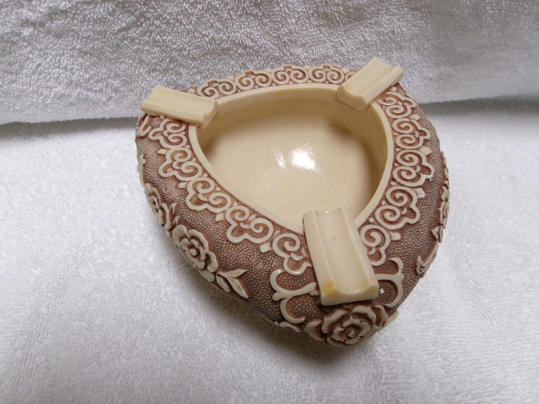 Vintage Melamine Pretty Carved Floral Designs 6" Made in Italy - Etsy